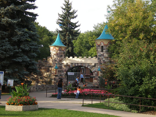 Edmonton Valley Zoo - MyDriveHoliday