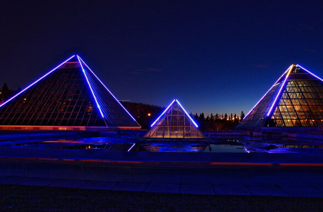 Muttart Conservatory - MyDriveHoliday