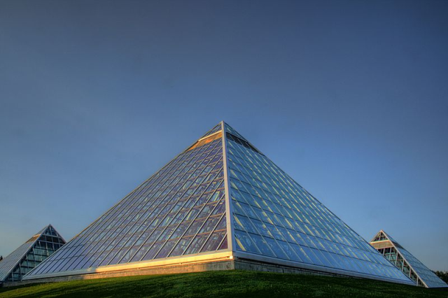 Muttart Conservatory - MyDriveHoliday